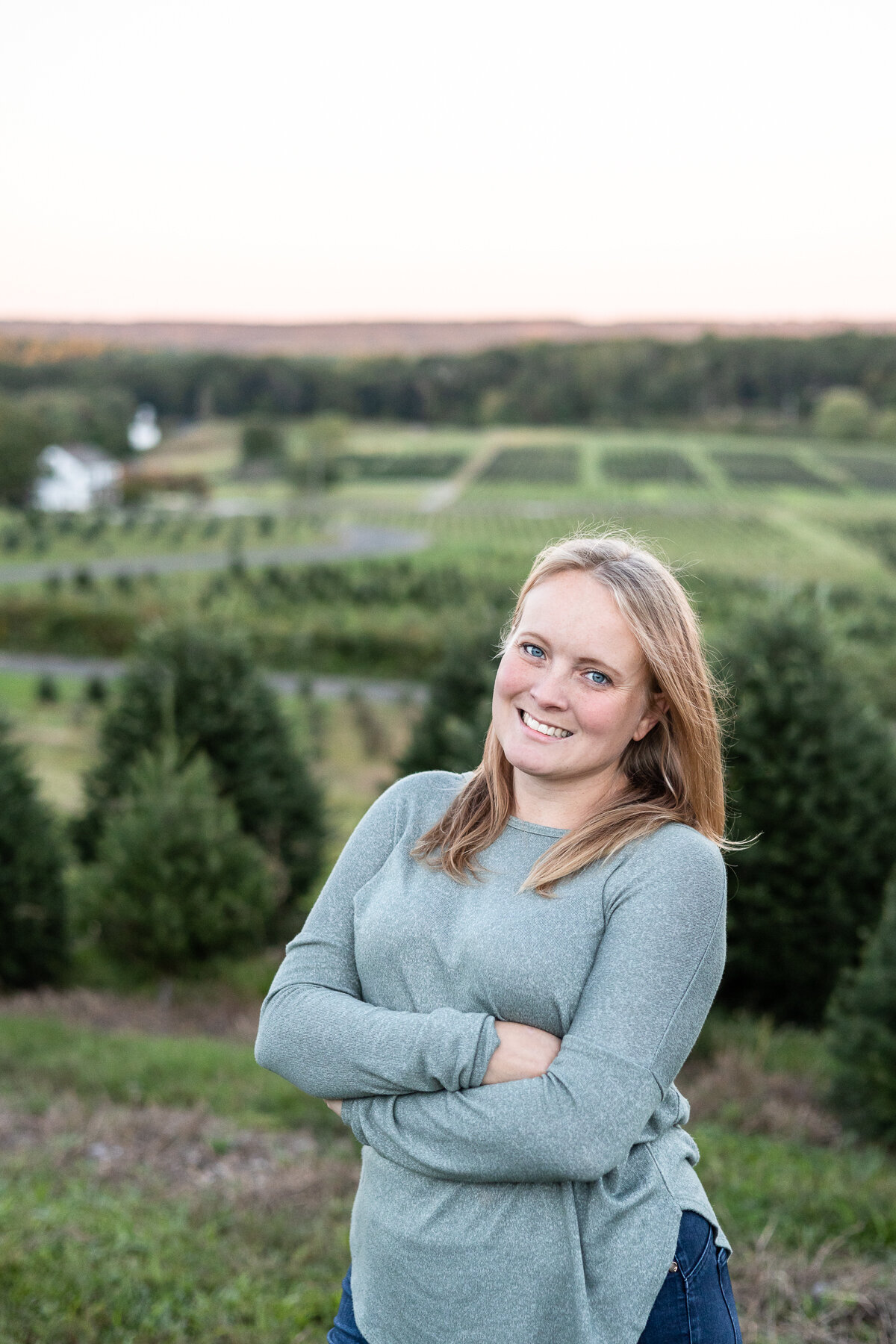 Connecticut Headshot + Brand Photographer - Jessica Buhle