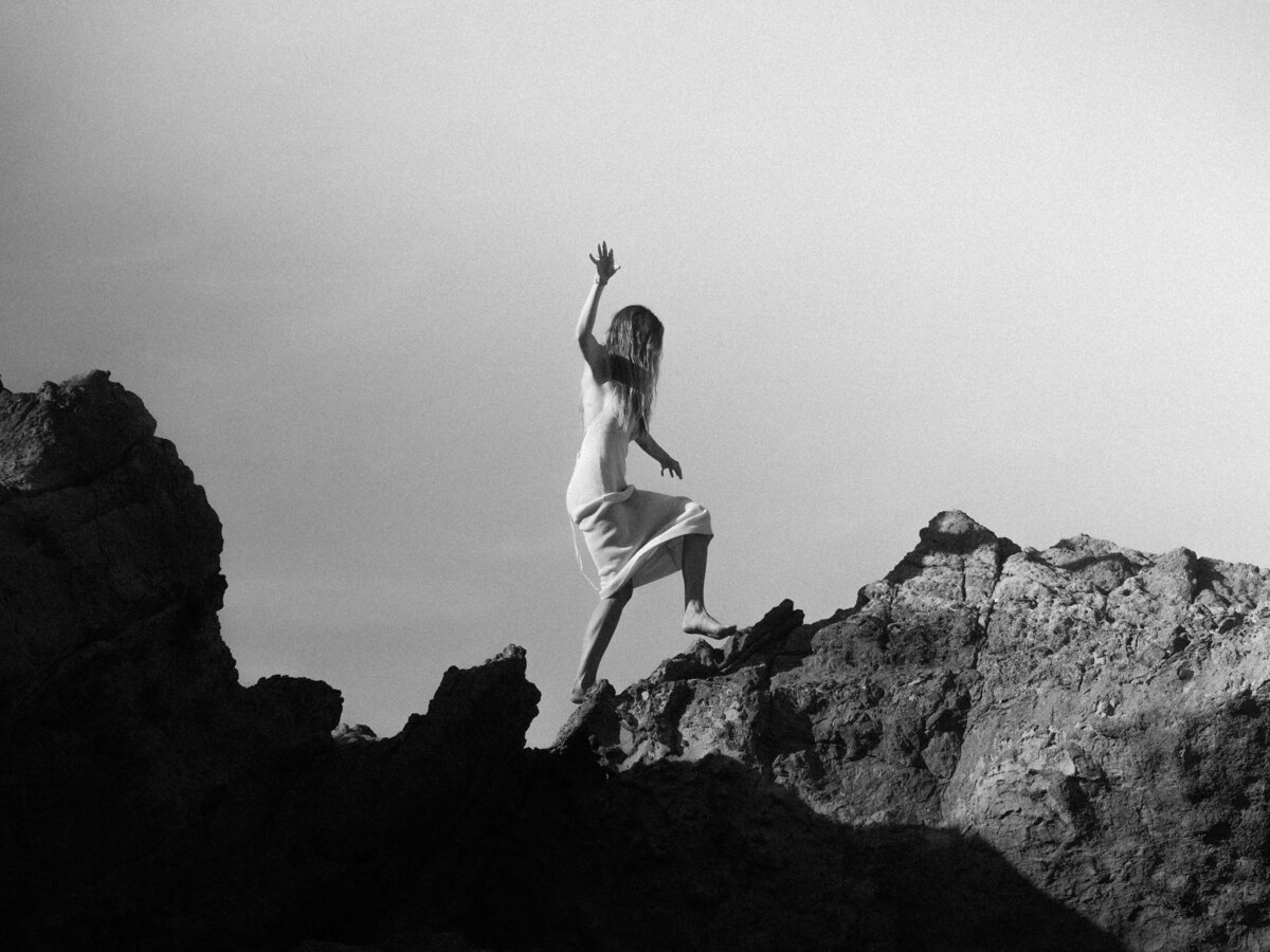 Book with Jessica Stone