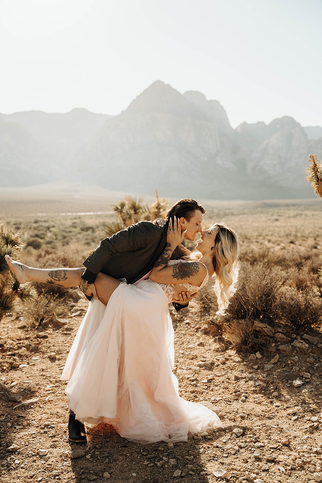 Elopement Las Vegas l Upscale Desert Weddings