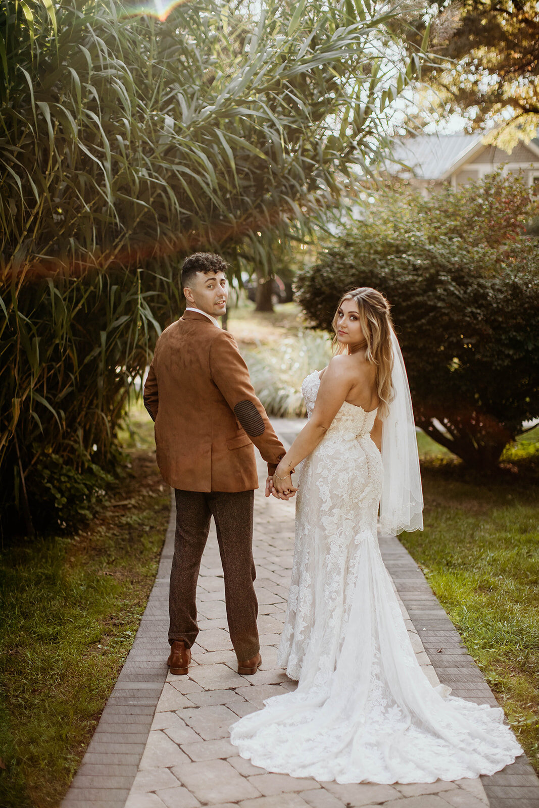 Cleveland Ohio Wedding and Portrait Photographer