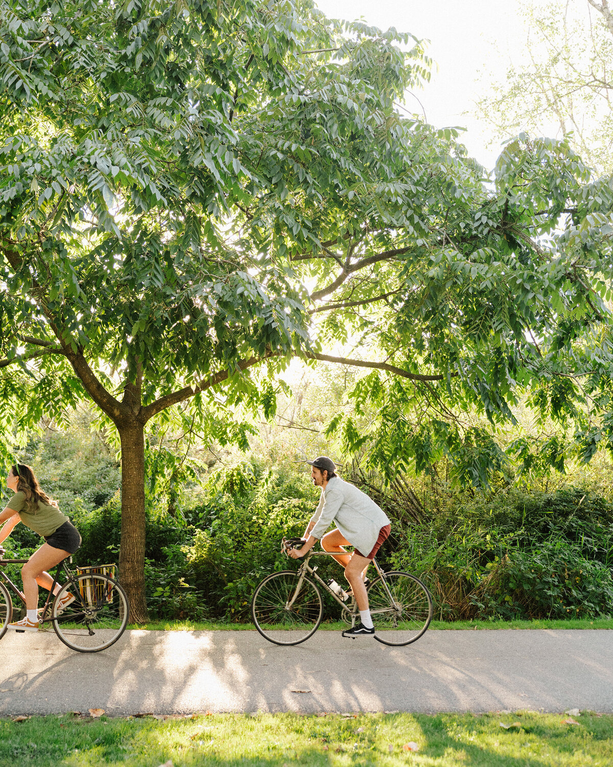 Studio Joy 〰 Robyn Bessenger