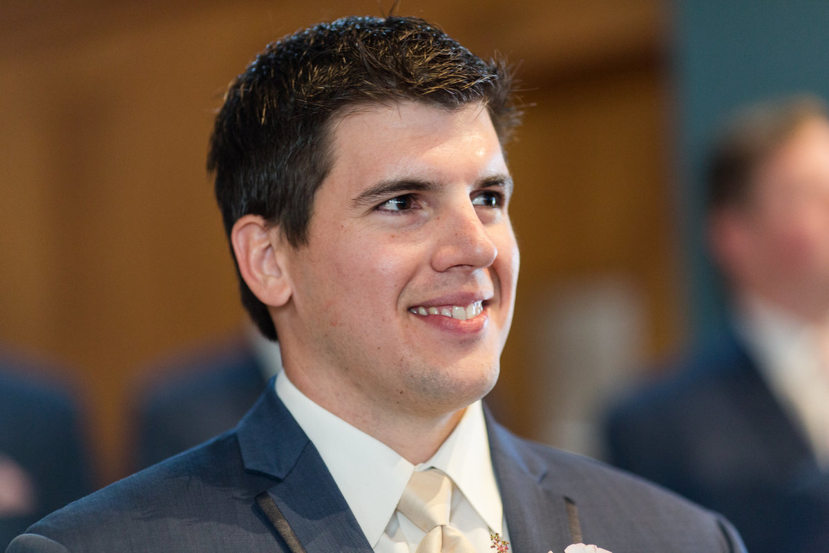 Springfield and Midwest Wedding Photographer