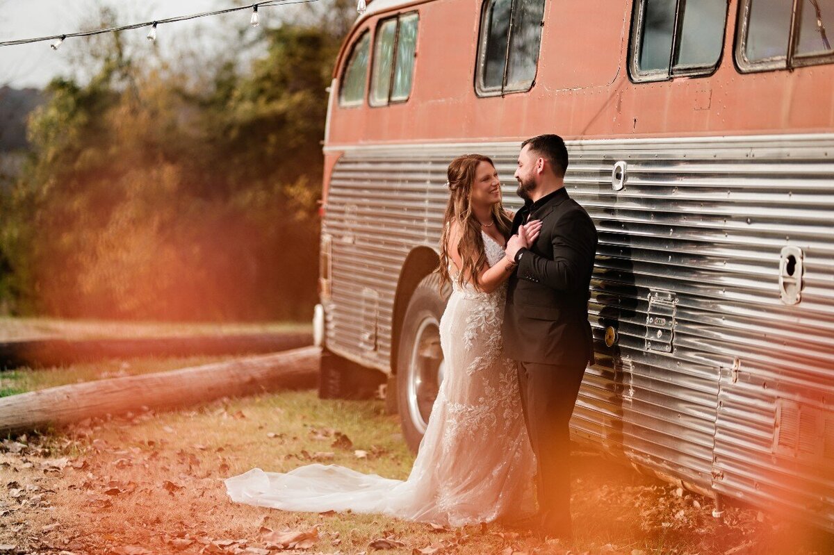 Preferred Vendors| The Venue at Crescent Moon, Texas