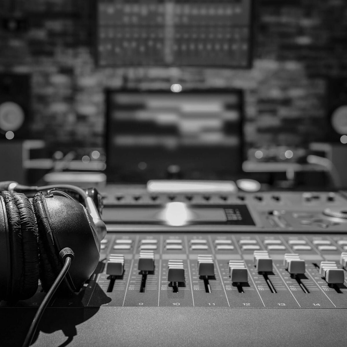 Digital Advertising Production Services | Loyel Media