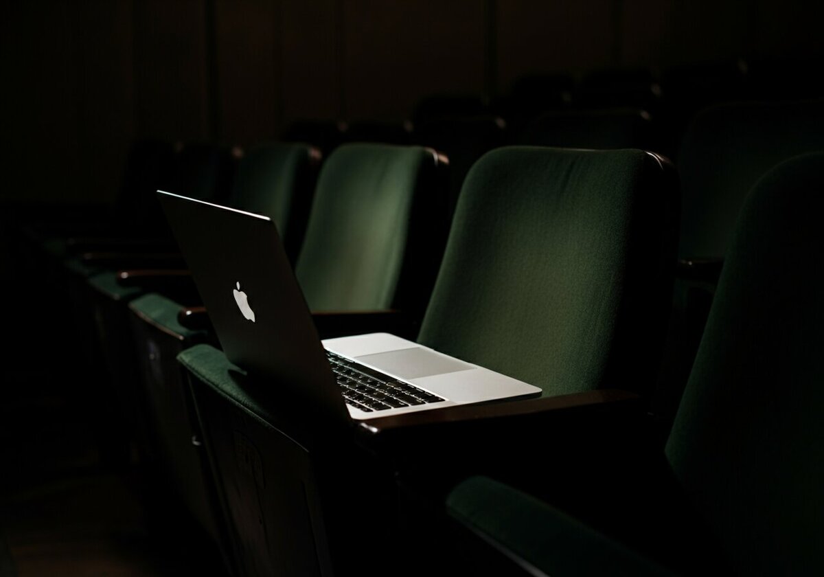 The Free Notion Inquiry Tracker