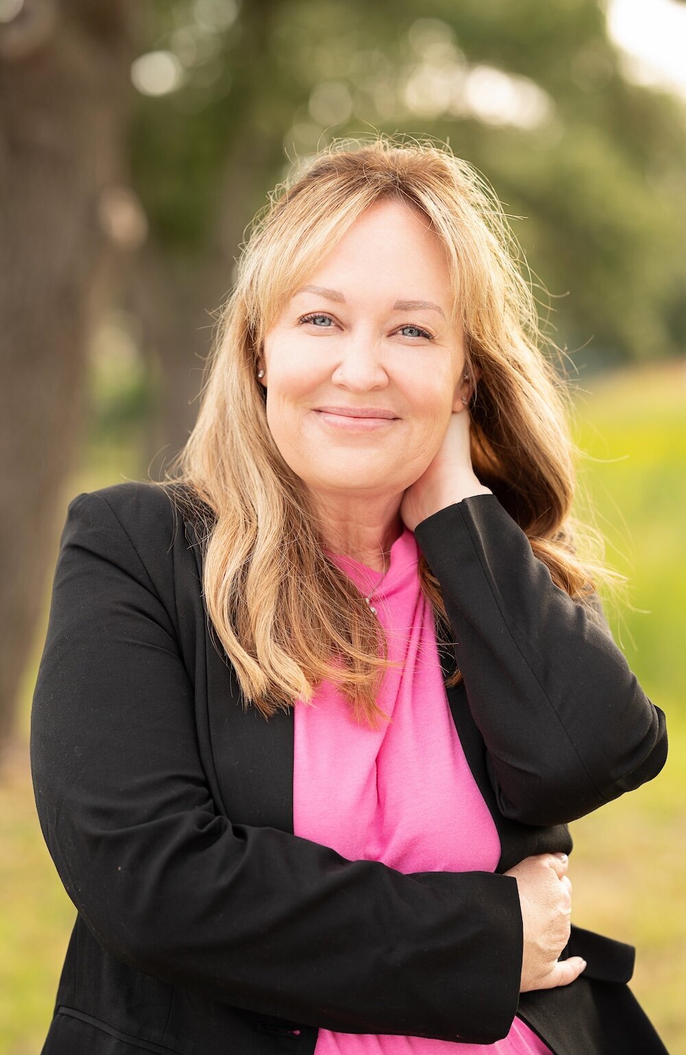 About Steffanie Blais | Suspenseful Romance Author