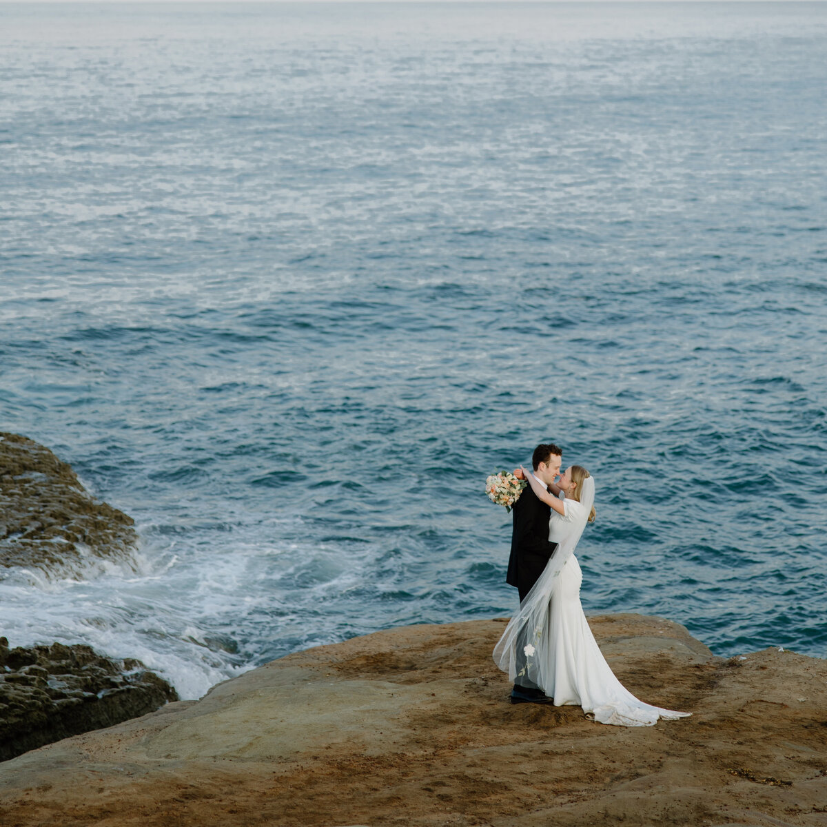 Kiana Corri | Utah Wedding & Couples Photography Pricing