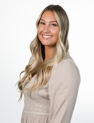 Michelle Ziegler - Registered Clinical Counsellor |East Van|