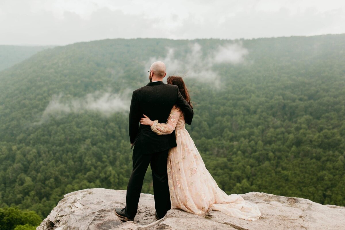 Leah Stankus Photography | Couples Photographer Ready To Capture Your ...