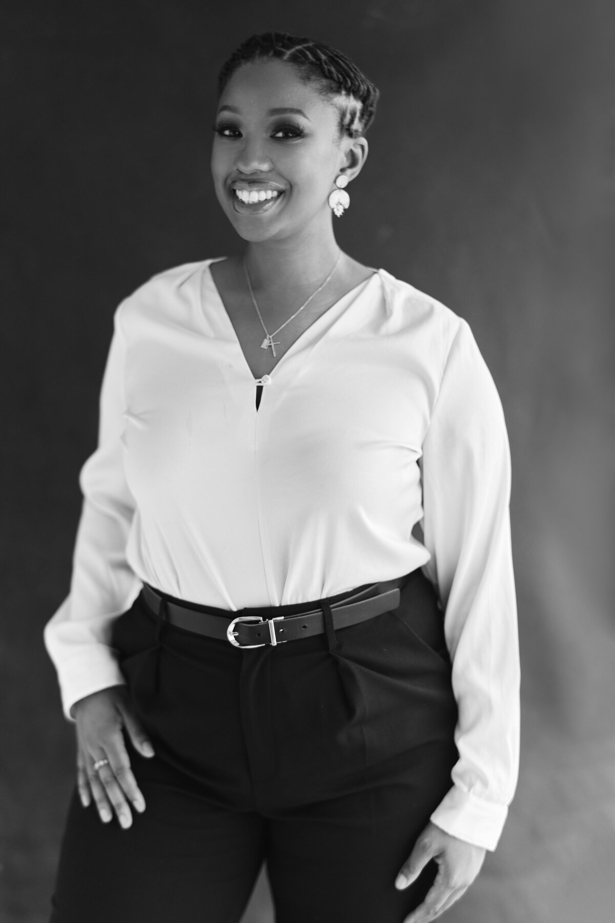 Contact Cierra English | Check Availability | Book a Session