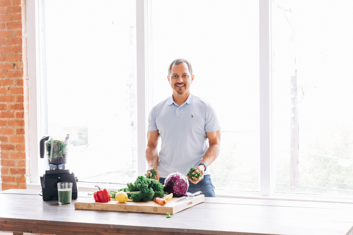 Personal Health Coach | Aaron Gallegos: Ever Flowing Health