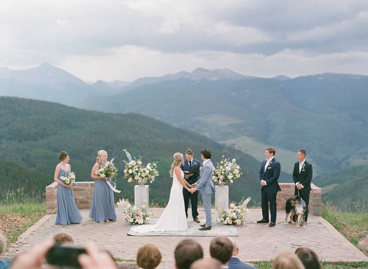 Arrabelle Square, Vail | Kira Weddings & Events