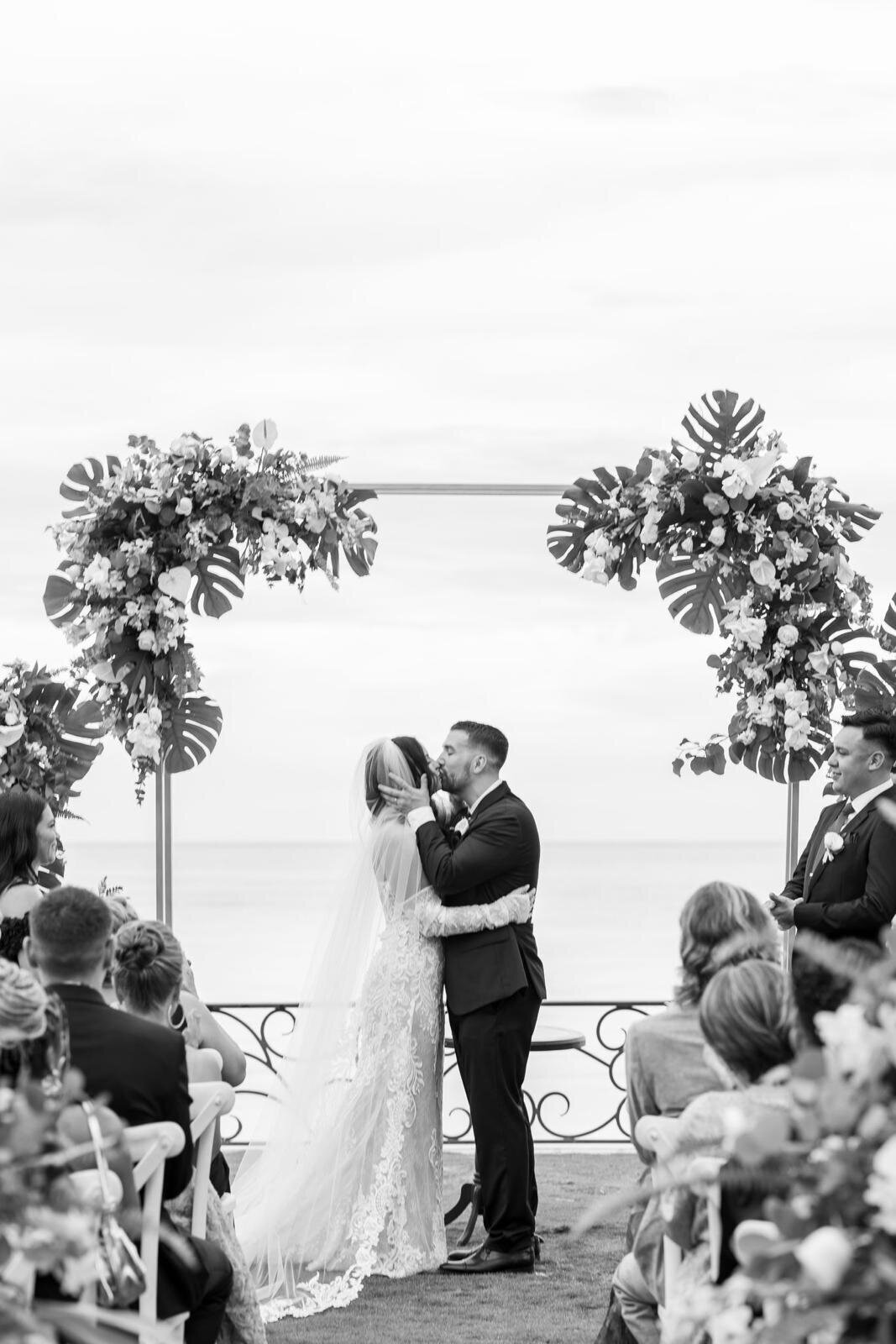 Austin Texas Bridal Boutique - theblushingbrideboutique.com