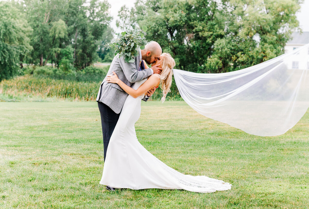 Shelby Rae Photography // Wedding & Portrait Photographer