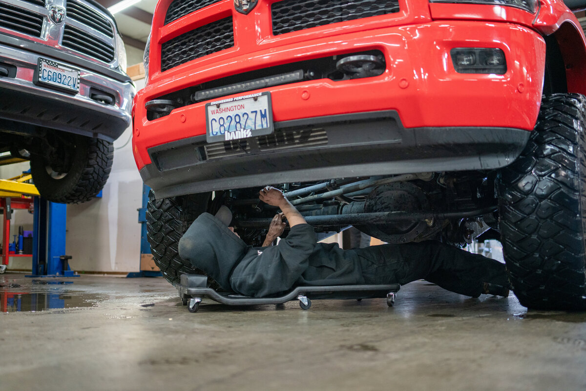 Diesel truck and diesel engine experts - About Us