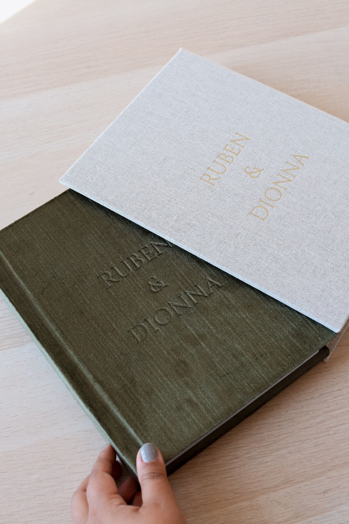 Customized Wedding Album Shop -Romero Album Design