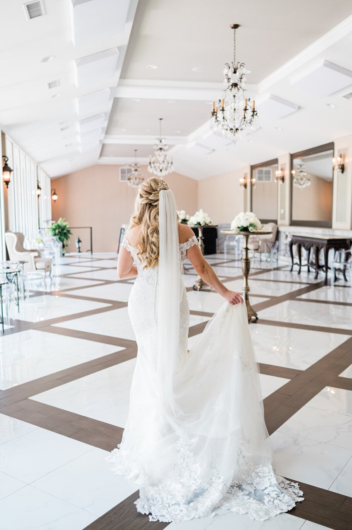 Weddings | Elli + Row Photography