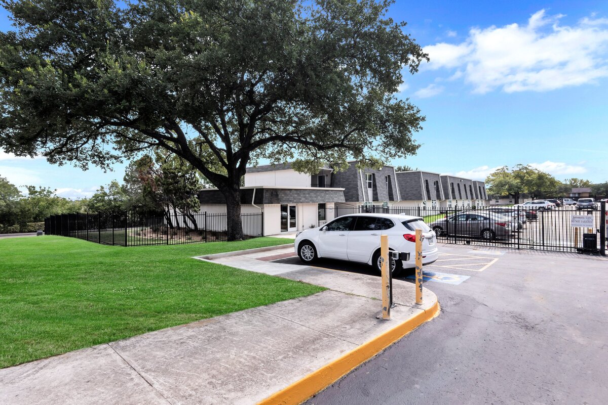 Wurzbach Manor LIHTC Project | Wilshire Pacific Builders