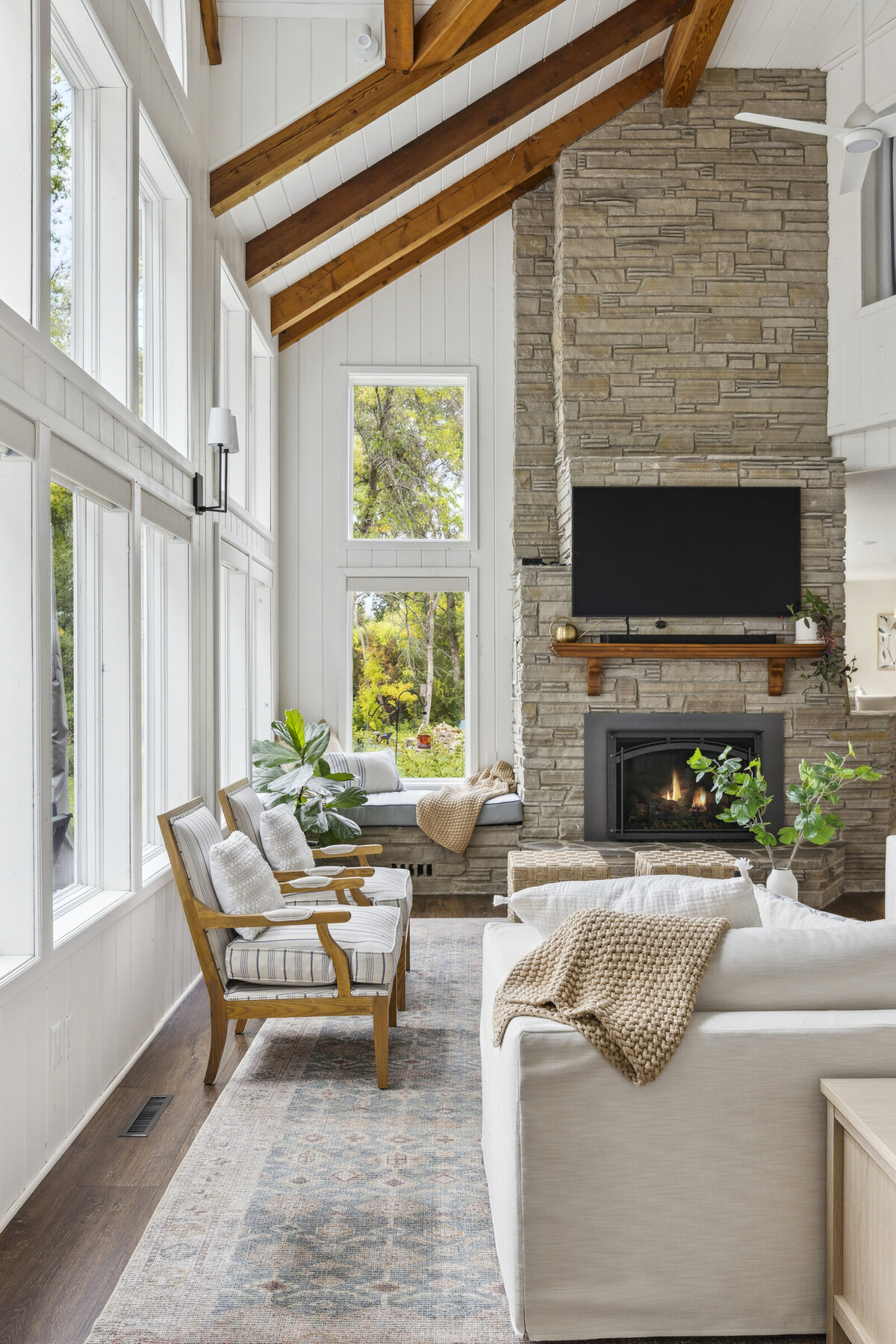 #LotusLakeRemodel | Alma Homes