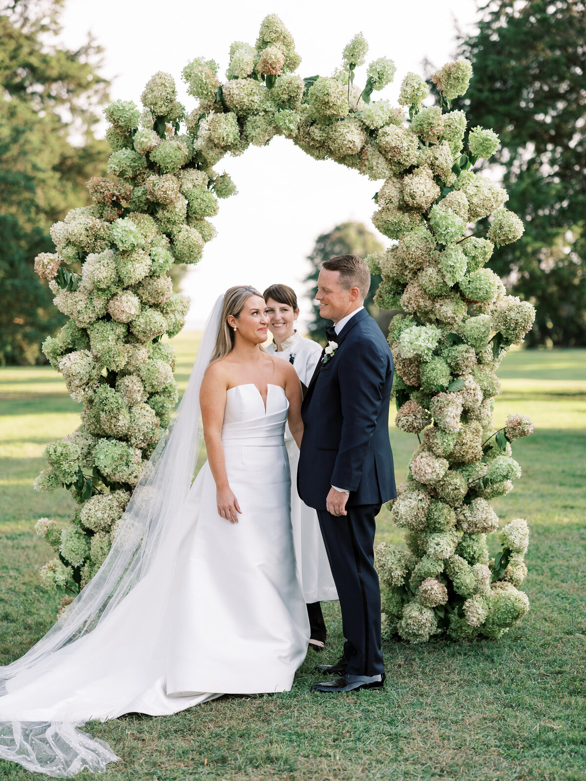 Belle Mer Wedding | Lindsey Taylor Photography