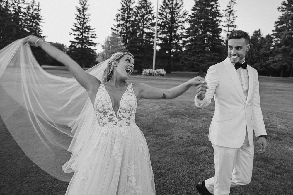 Capturing Love: Toronto's Rouse & Fable Wedding Studio