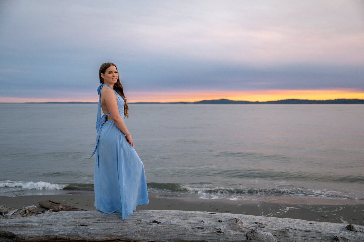 Janelle Barrow Photography | Seattle Portrait Photographer