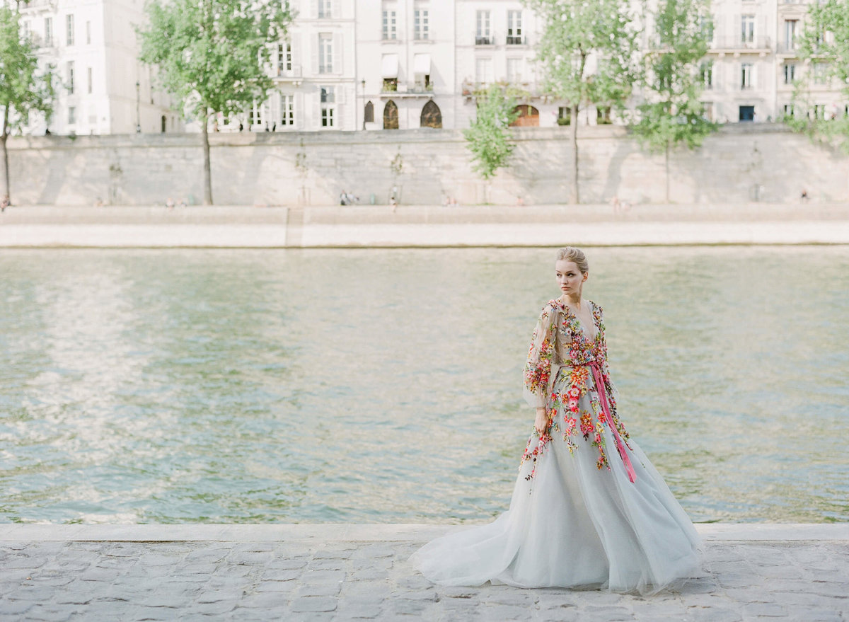 A Modern Story of Marie Antoinette Fleurs De Paris