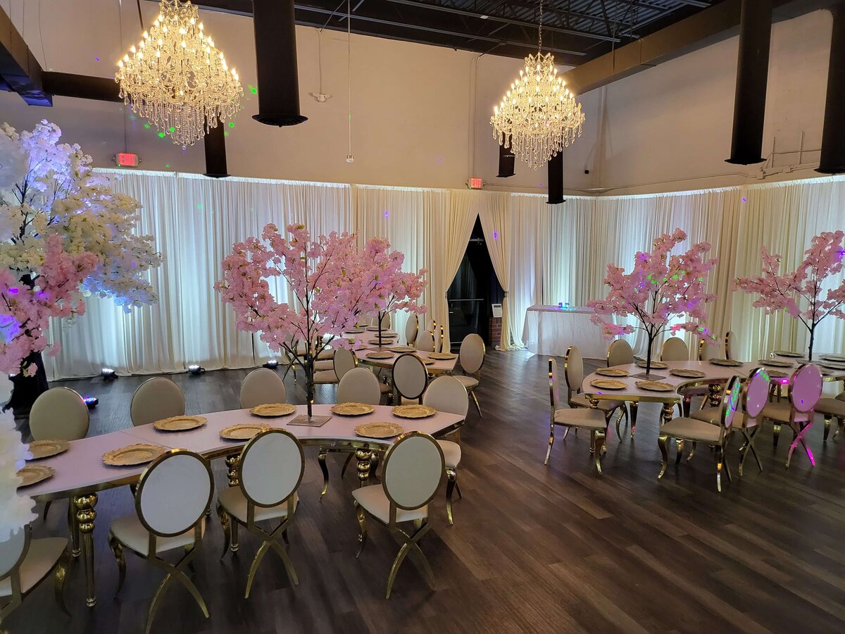 Private Wedding Venues Near Detroit | Eleven11 Event Studio