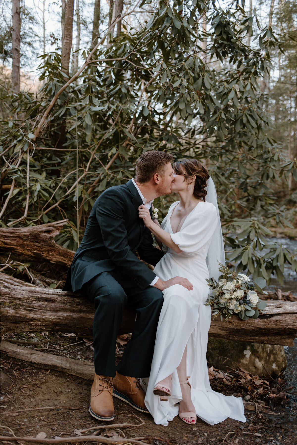 Chelbe Jayne Photography: Tennessee + Destination Wedding Photographer
