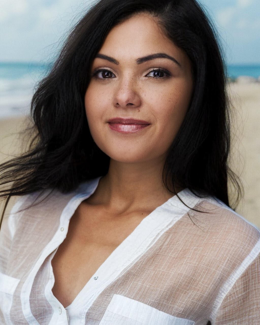 About Azena Correa | Grateful Journey