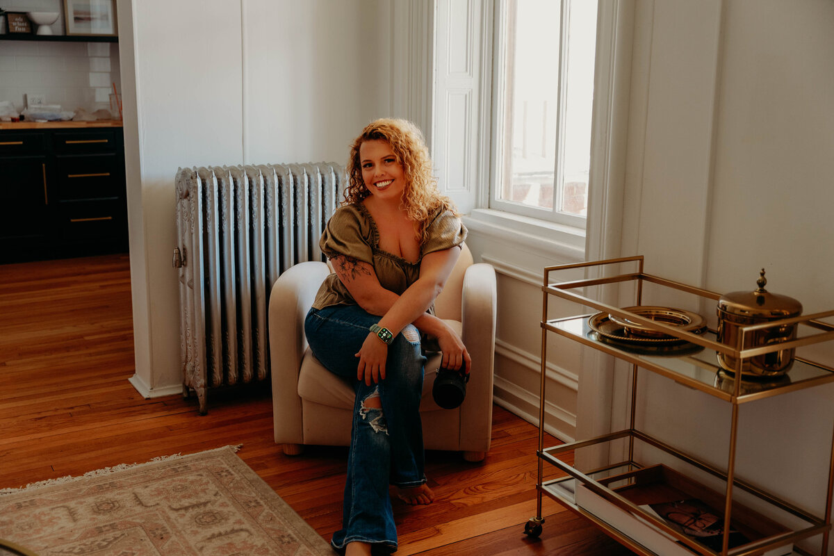 Embrace Boudoir Empowerment Photography Information Page.