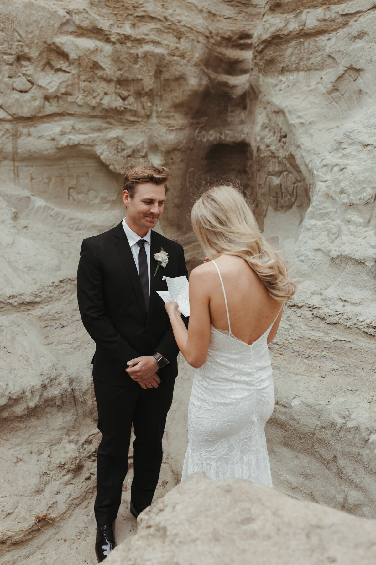 Contact - Danielle Hickman Photography