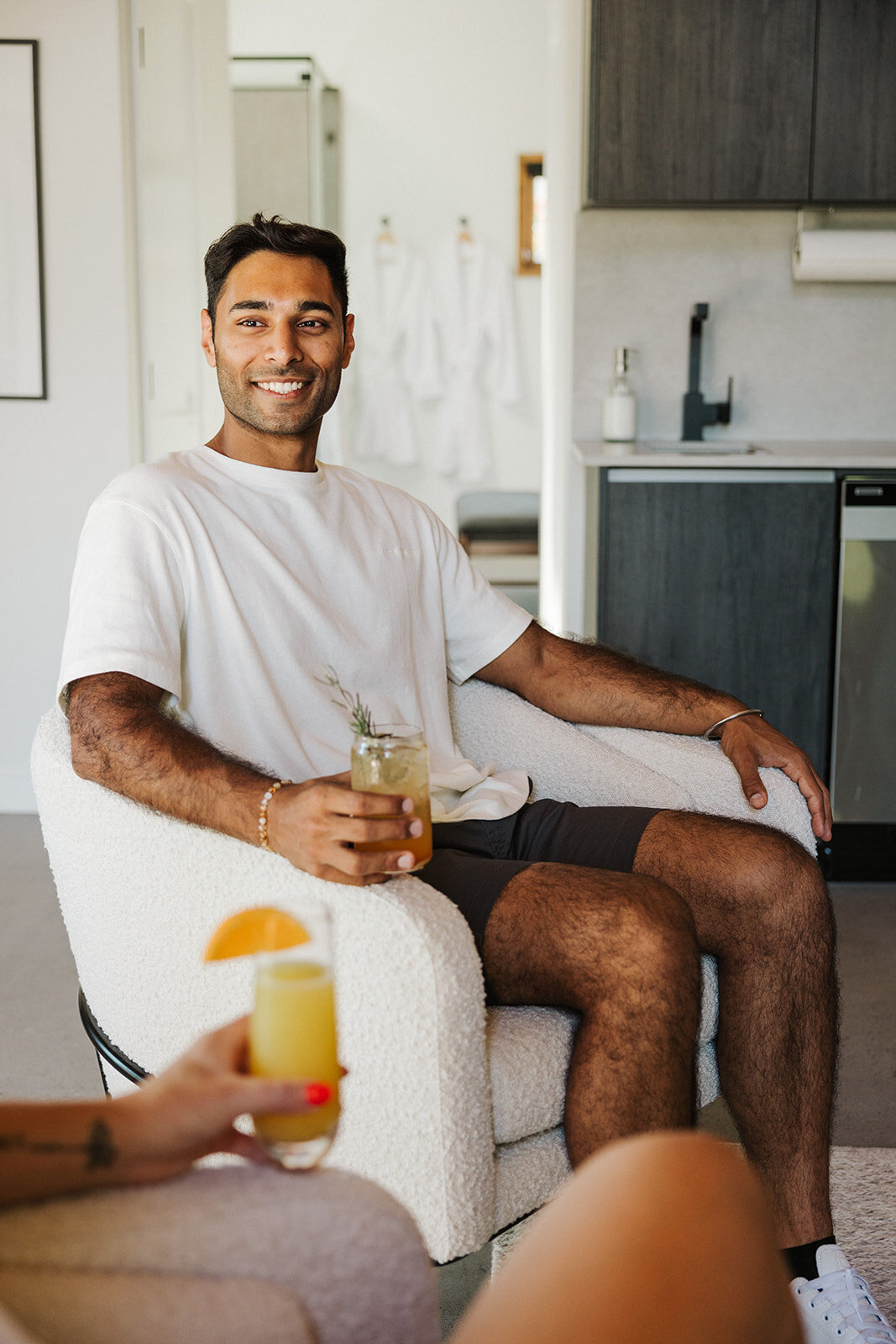 Studio Joy 〰 Robyn Bessenger