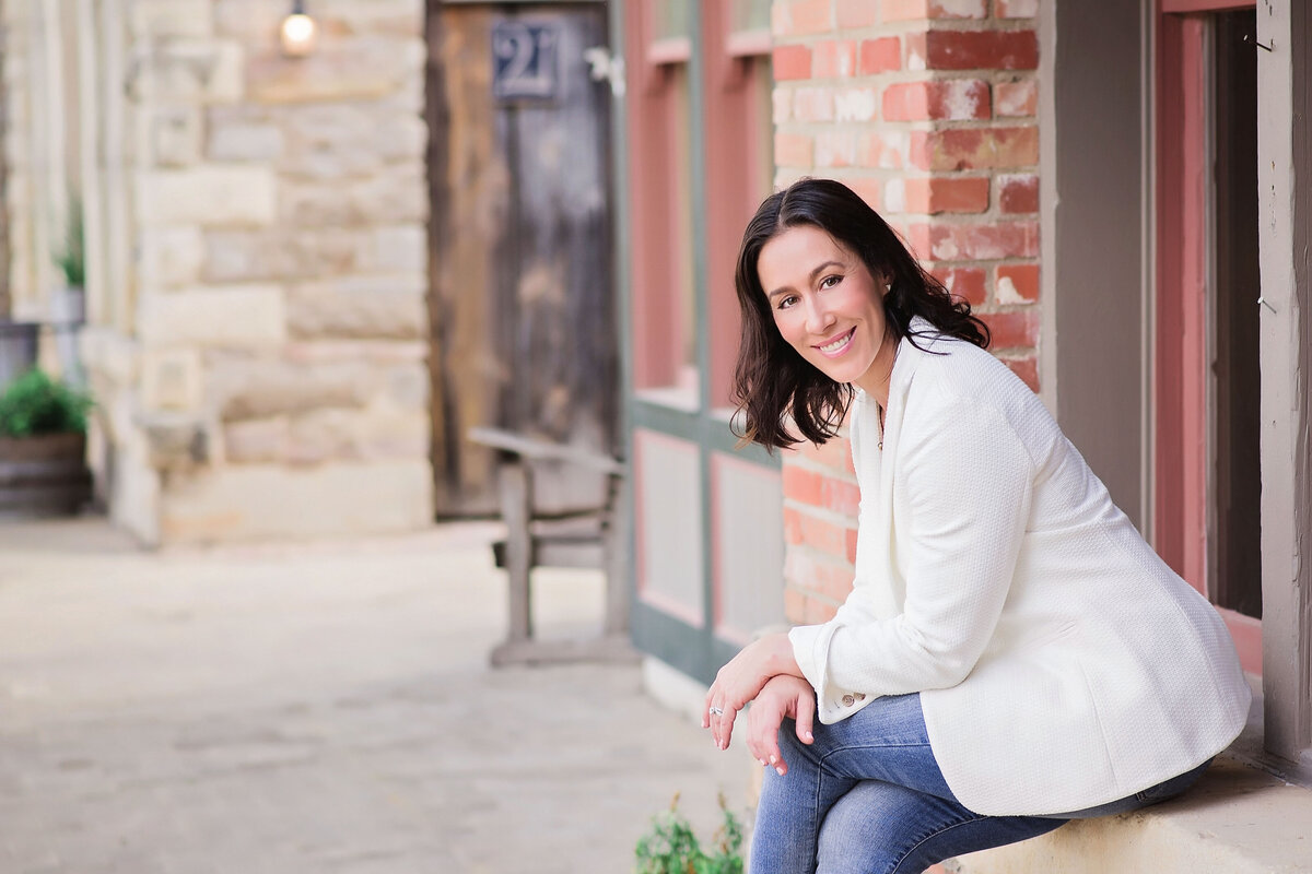 About I Jennifer Ballou - Speaker, Wellness Coach, Yoga