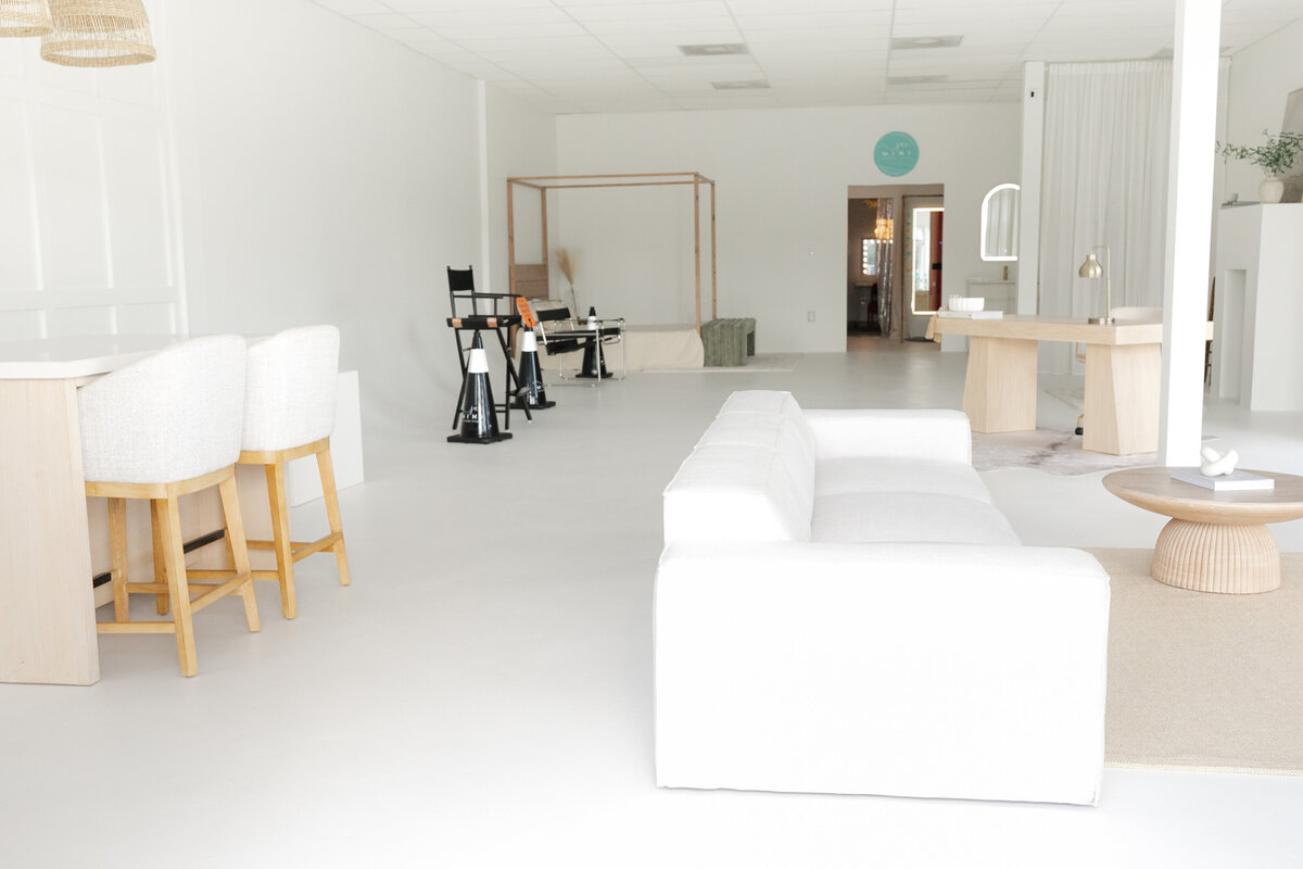 Photo Studio in Jacksonville, FL Rentals + Branding + Family