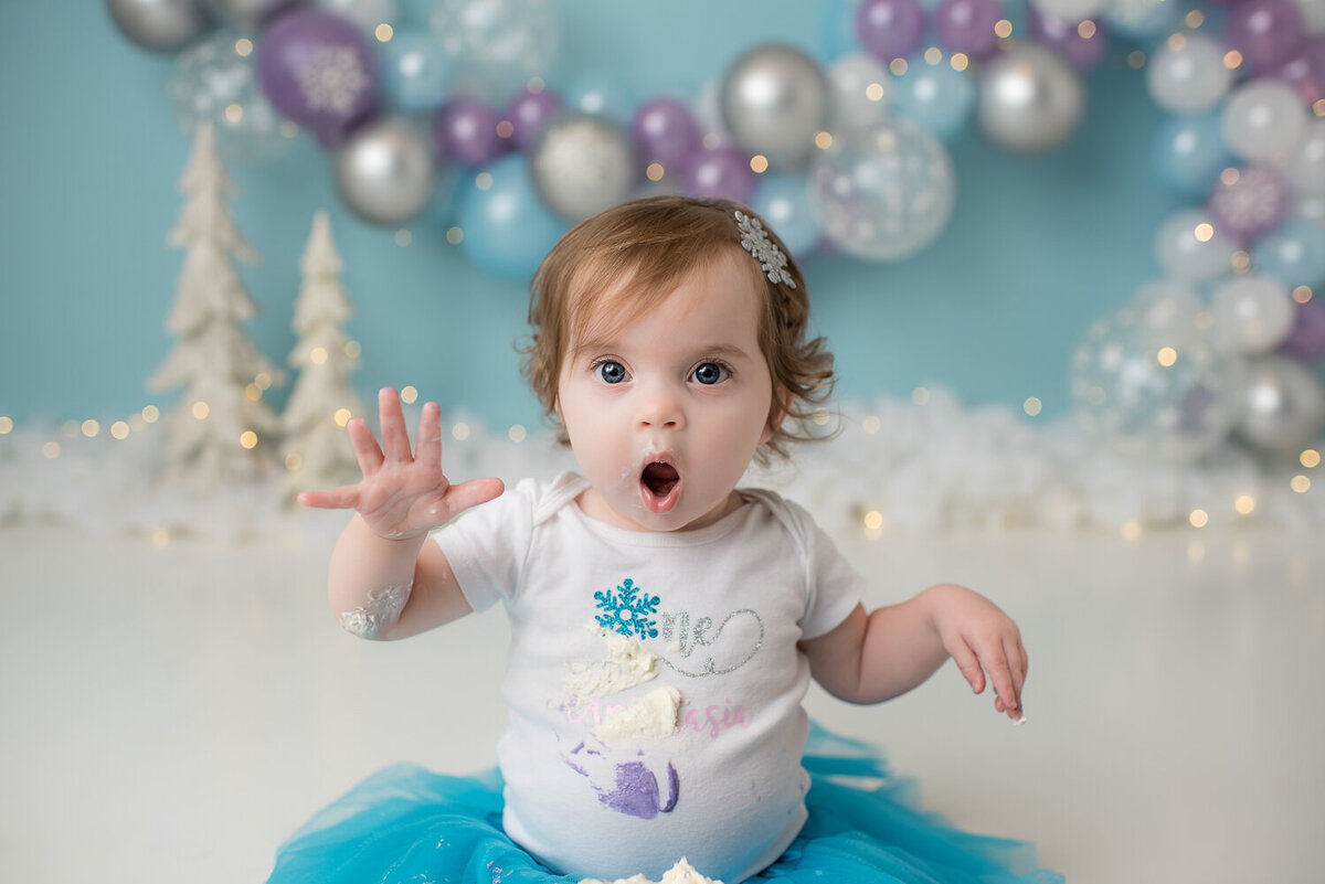 DFW Cake Smash Photographer | E Newton Photography