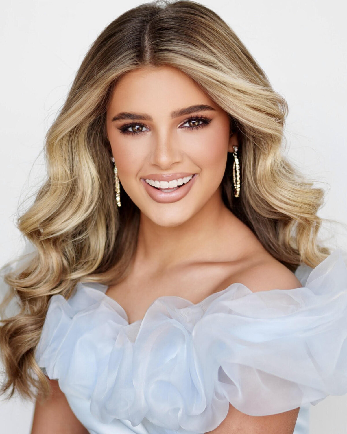 Hailee Morgan Artistry, Makeup Artist