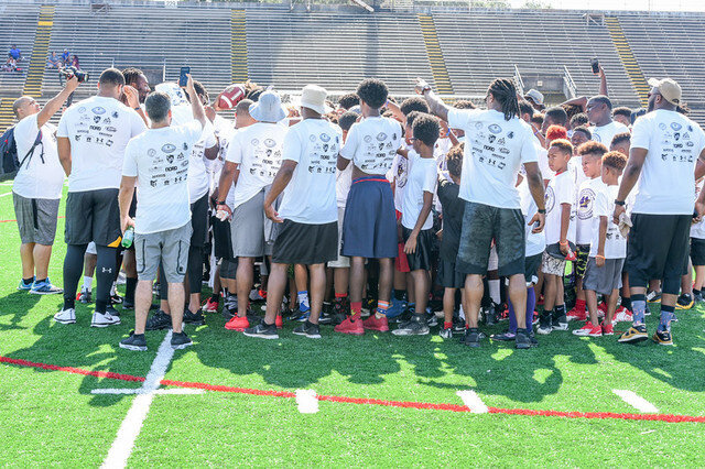 About | ONE HUDDLE ONE MISSION