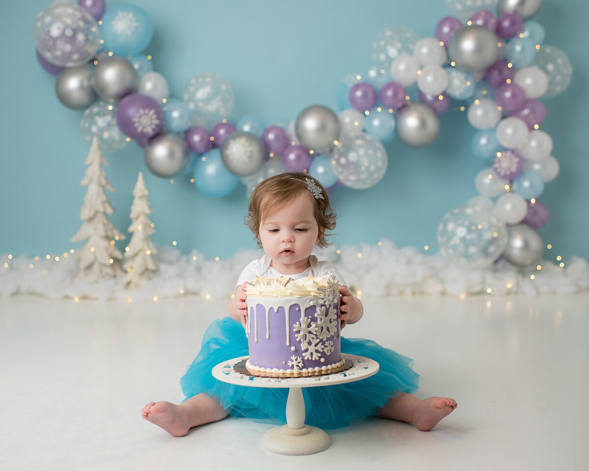 DFW Cake Smash Photographer | E Newton Photography