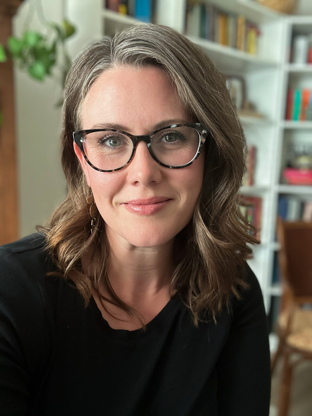 Dr. Jessica Roy, PhD | Feminist Depth Therapist