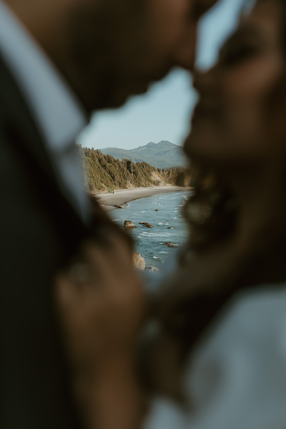 Katelynn Fowler - Springfield Wedding Photographer Contact