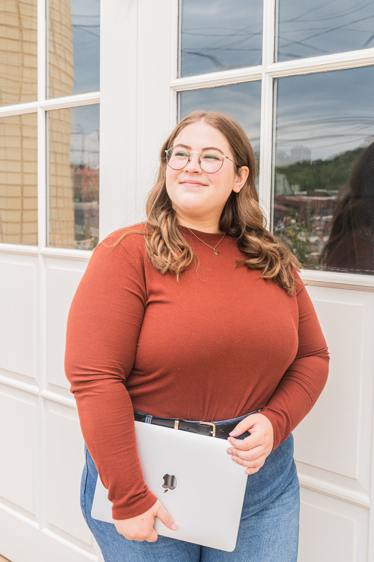 Contact | Sarah Burk | Pinterest Strategist