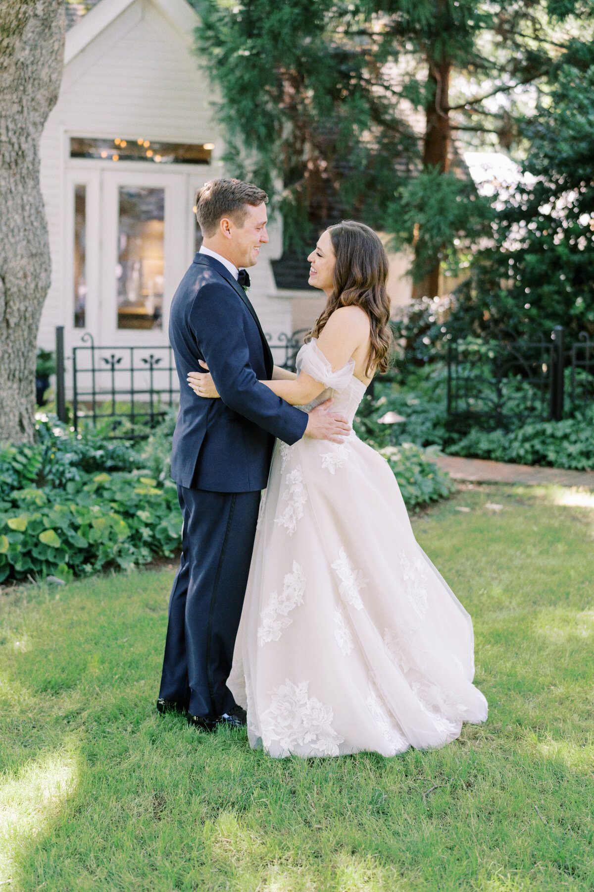 Featured Gallery CAROLINE AND RUSSELL