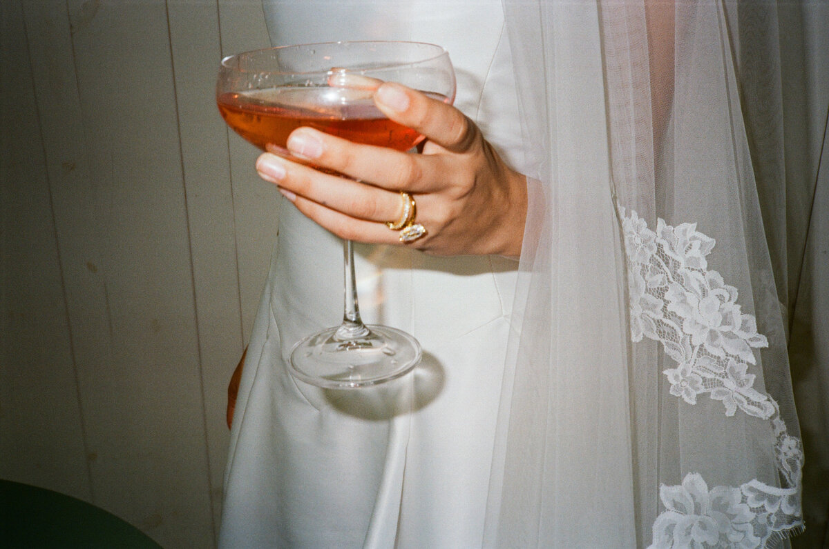 Book Amanda Noel Photos