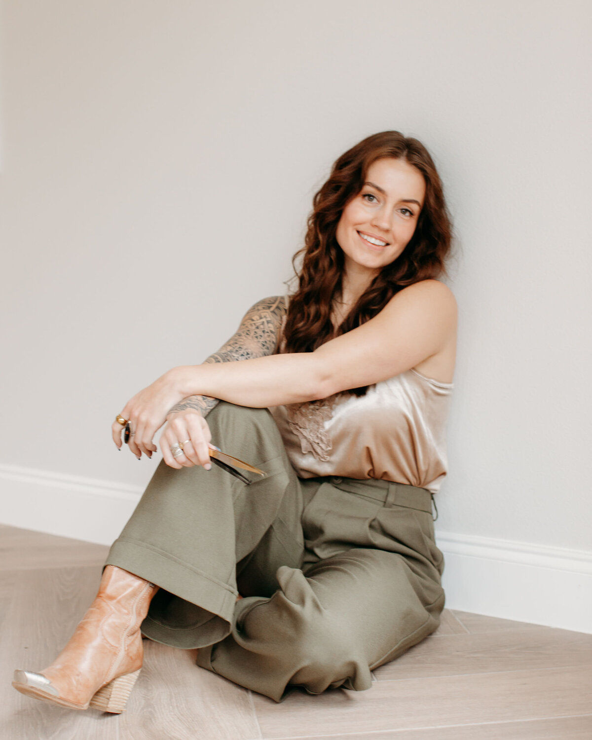 Radiant Salon | Anna Fenwick