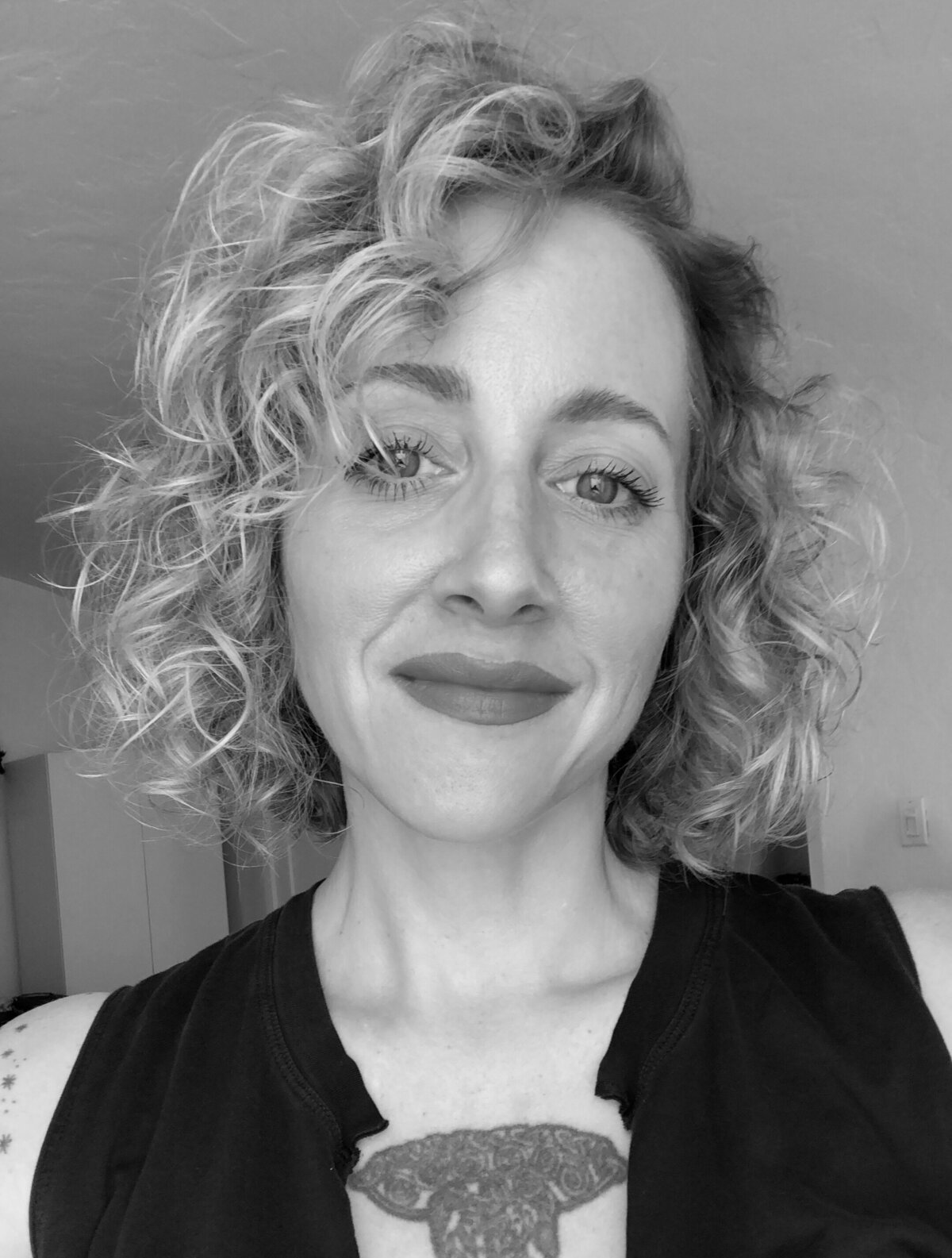 About Celebrity Makeup Artist Amy Strozzi