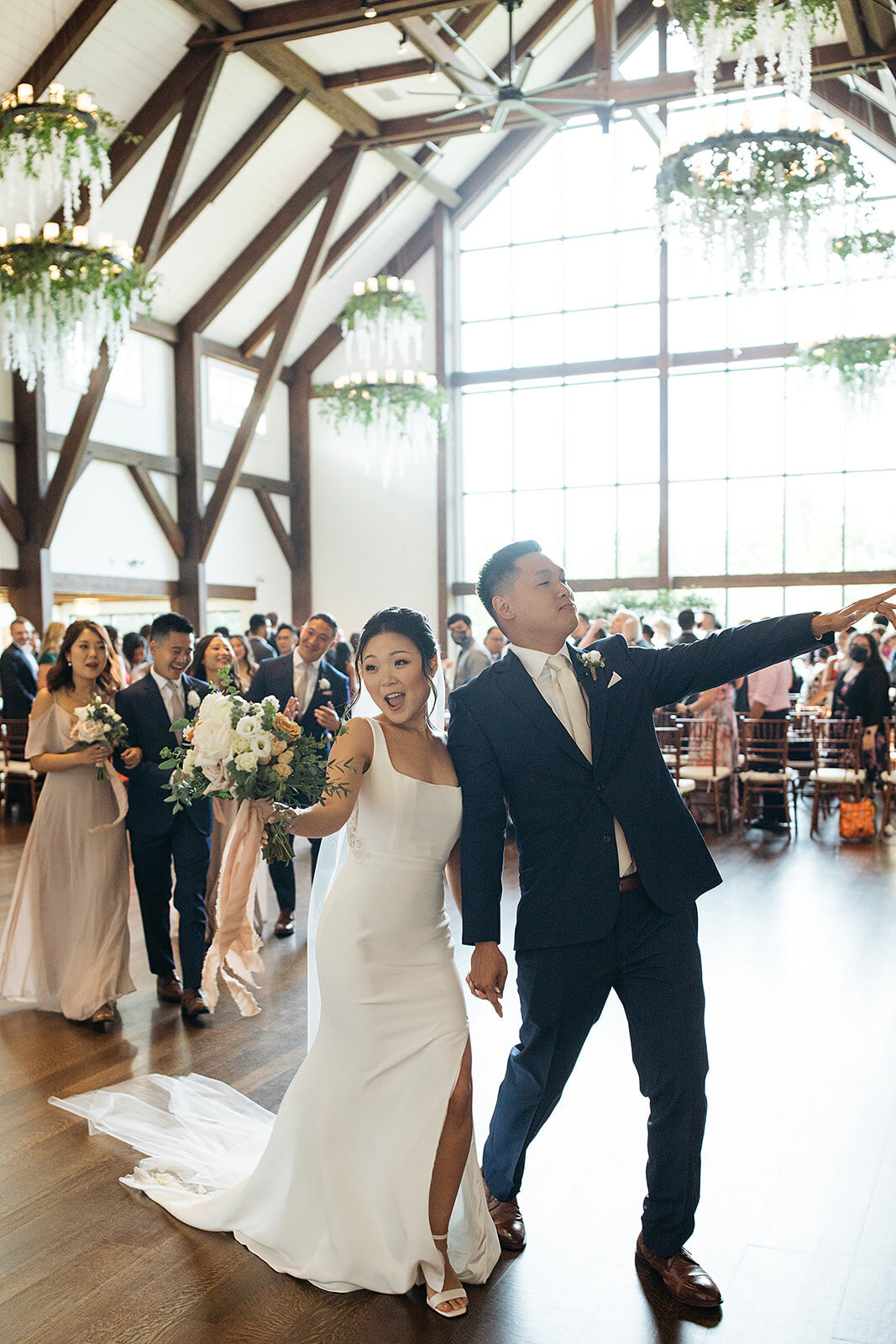 Sophisticated Farmhouse Wedding Venue Gallery - Crossed Keys Estate