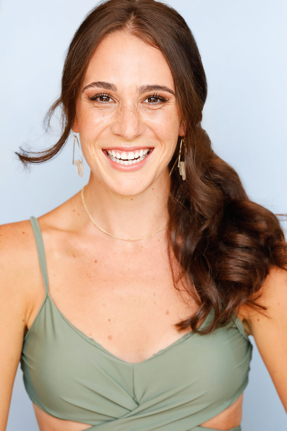 Sarah Hinrichsen | Actress, Singer, Entertainer