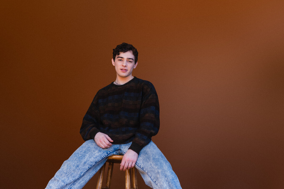 Contact Daniel Kushner