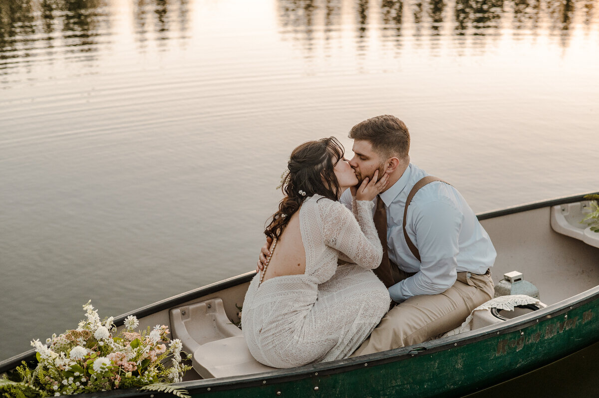 Seattle Wedding Photographer | Viola Maeve Photography